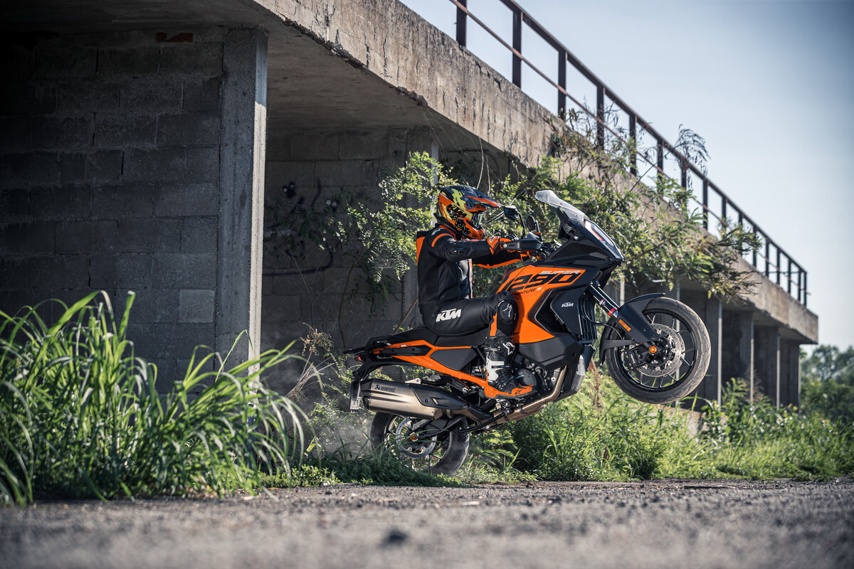 Odświeżony KTM 1290 SUPER ADVENTURE S na sezon 2023! Jaki jest?